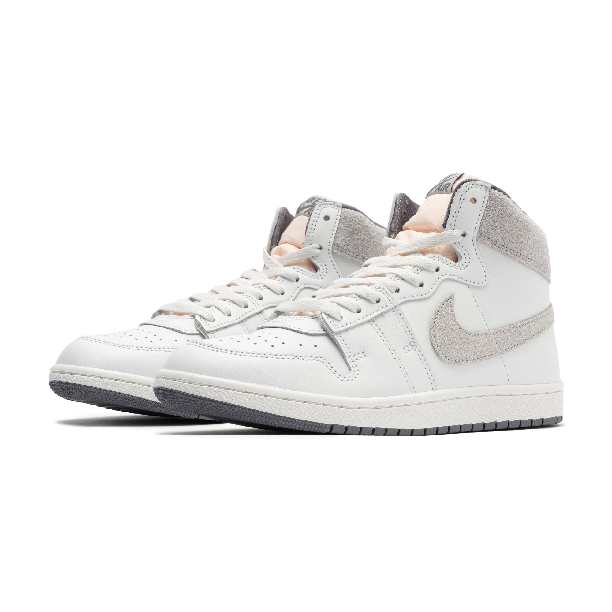 Jordan – Page 3 – Capsule