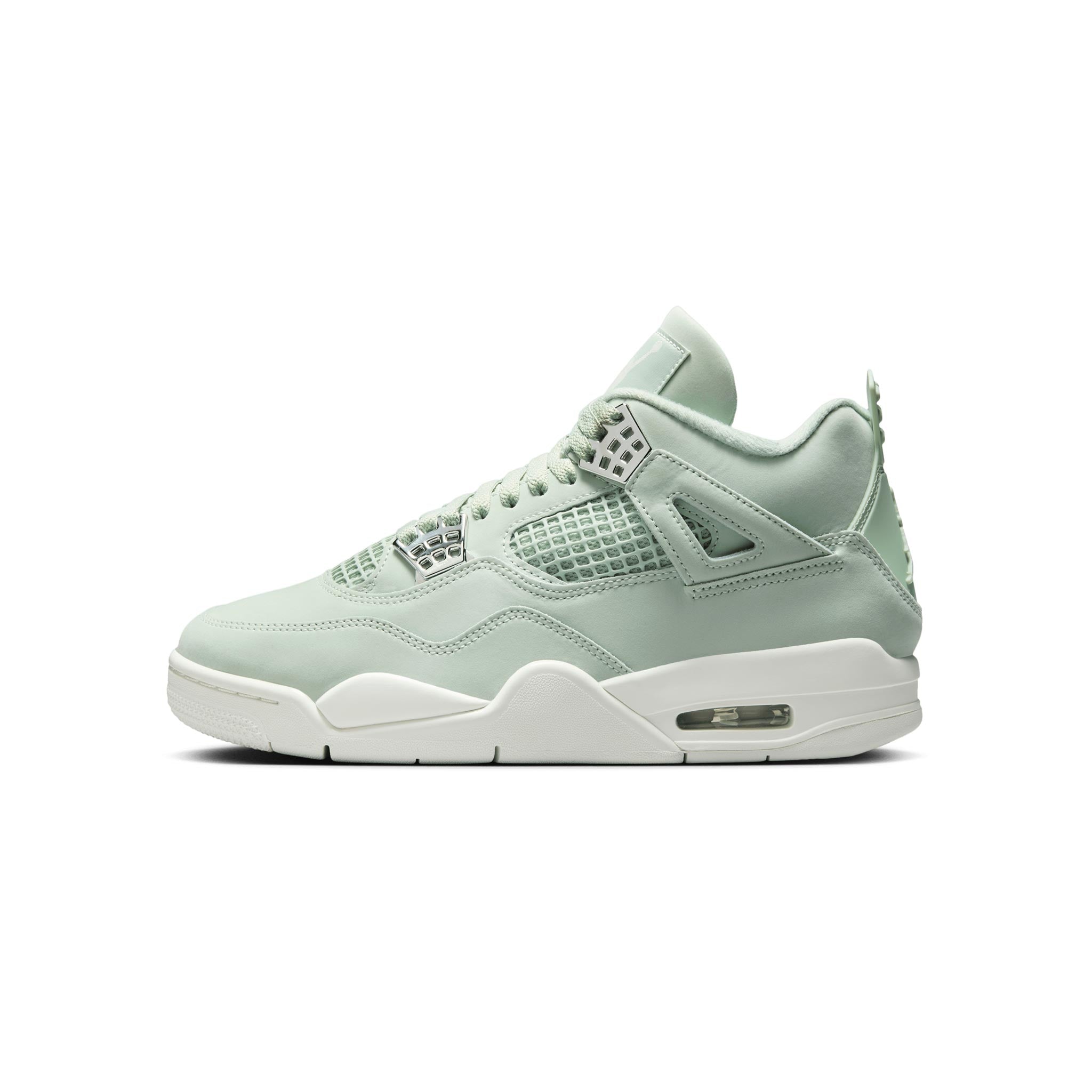 New Arrivals – Capsule